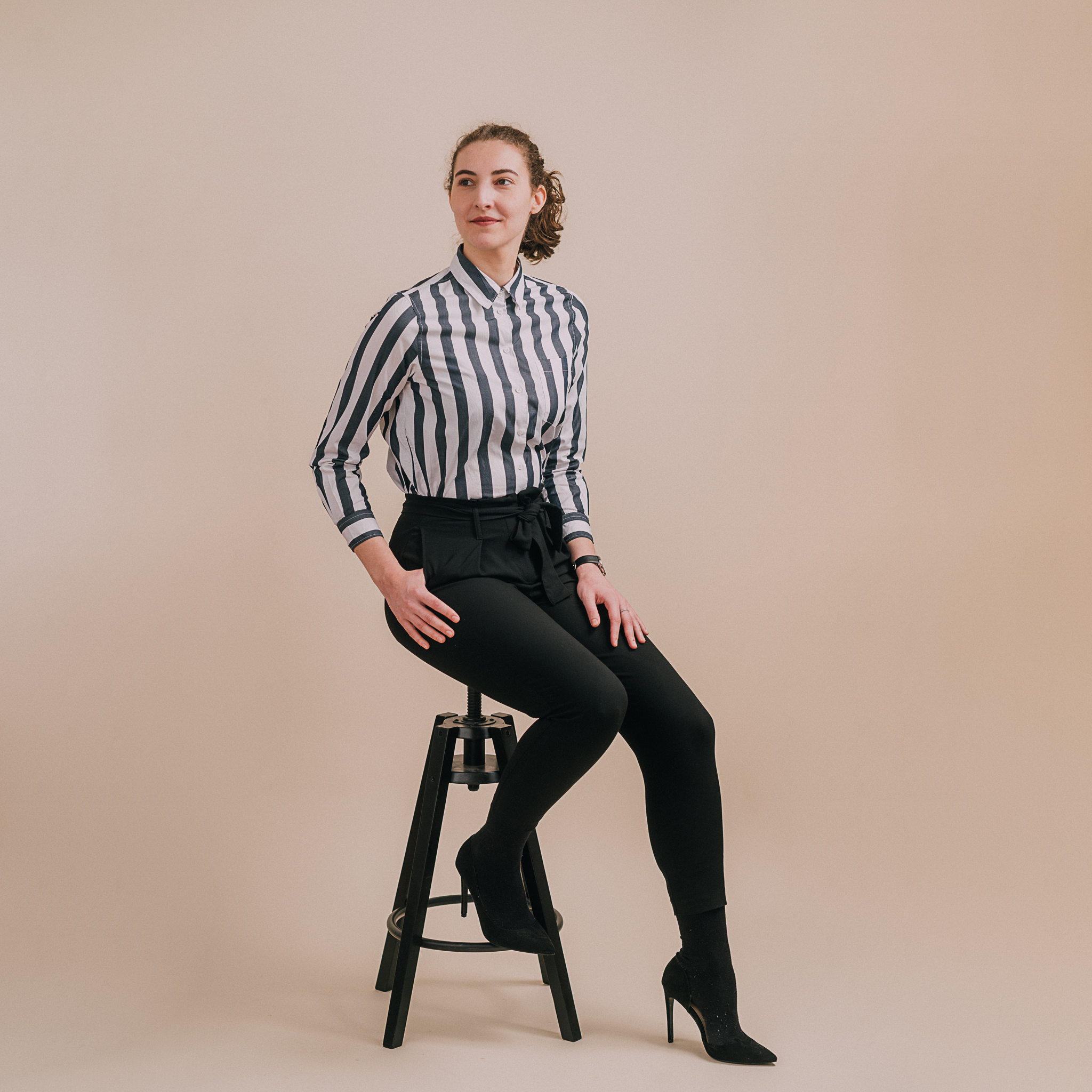 Bachelor/Masters Portrait - Daniel Willinger Photography